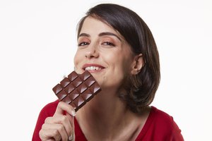 Goloso | Spanish to English Translation - SpanishDictionary.com