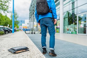 Despistado | Spanish to English Translation - SpanishDictionary.com