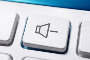 Mermar | Spanish to English Translation - SpanishDictionary.com