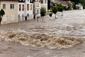 Flood | Traductor de inglés a español - inglés.com