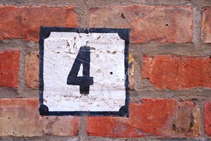 Cuatro | Spanish to English Translation - SpanishDictionary.com