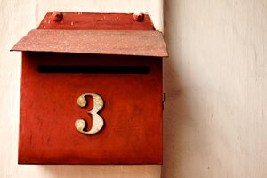 Three in Spanish | English to Spanish Translation - SpanishDict