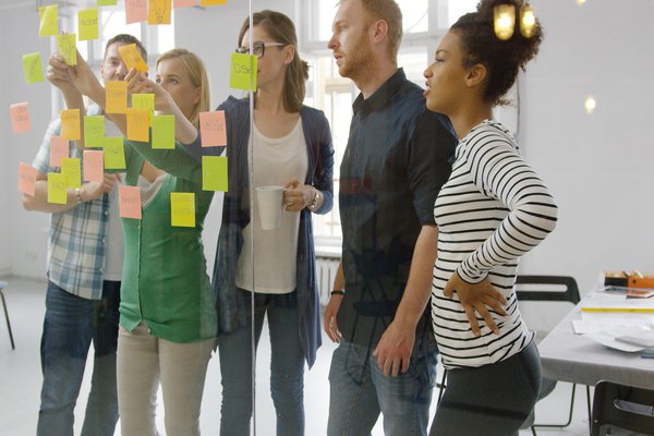 Colaborar | Spanish to English Translation - SpanishDictionary.com