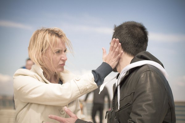 Slap in Spanish | English to Spanish Translation - SpanishDictionary.com