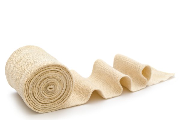 Bandage in Spanish | English to Spanish Translation - SpanishDictionary.com