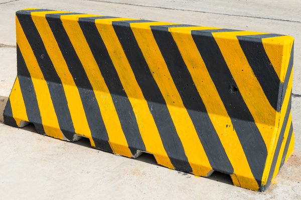 Barrera | Spanish to English Translation - SpanishDictionary.com