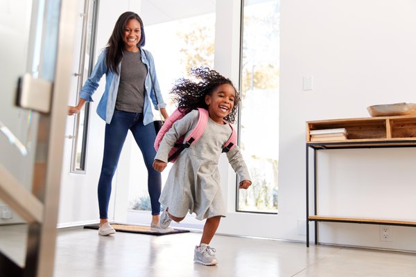 Run back in Spanish | English to Spanish Translation ...