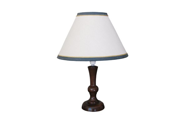 Lamp in Spanish | English to Spanish Translation - SpanishDictionary.com