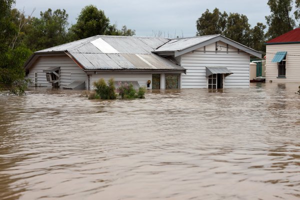Floods in Spanish | English to Spanish Translation - SpanishDictionary.com