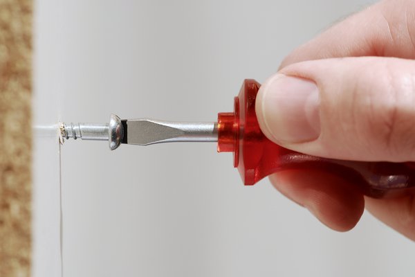 Fijar | Spanish to English Translation - SpanishDictionary.com