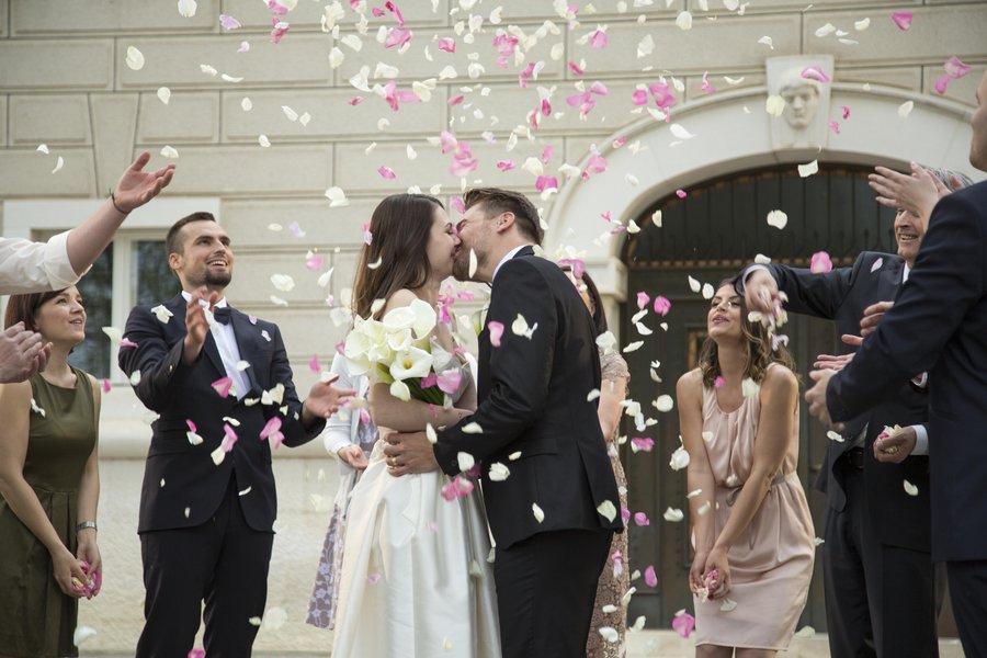 Acontecimiento | Spanish to English Translation - SpanishDictionary.com