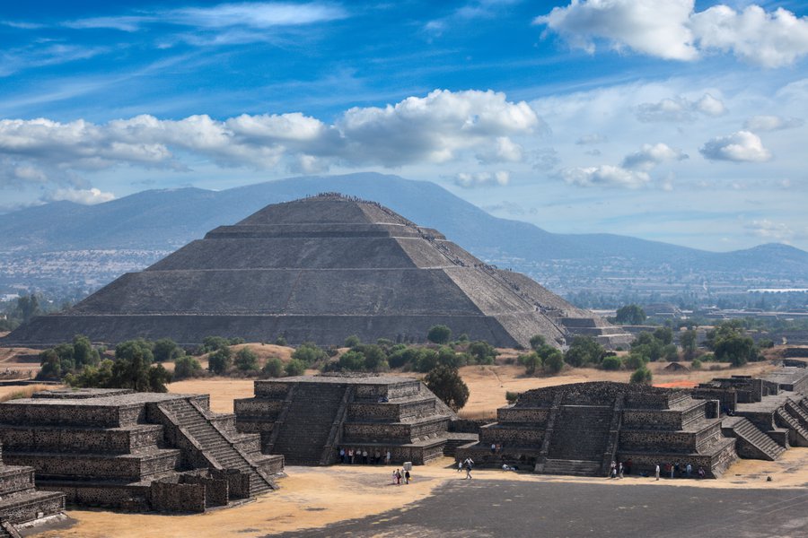 Pyramid in Spanish | English to Spanish Translation - SpanishDictionary.com