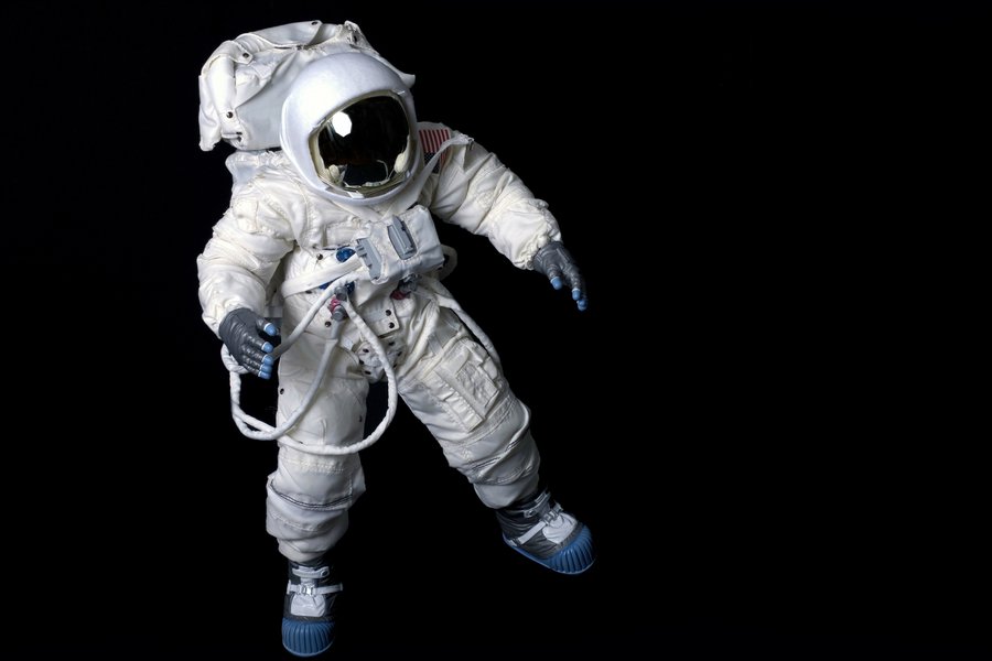 Astronaut in Spanish | English to Spanish Translation ...