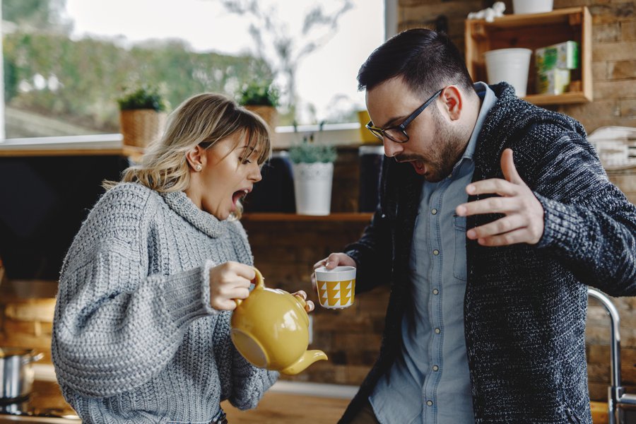 Clumsy in Spanish | English to Spanish Translation - SpanishDictionary.com