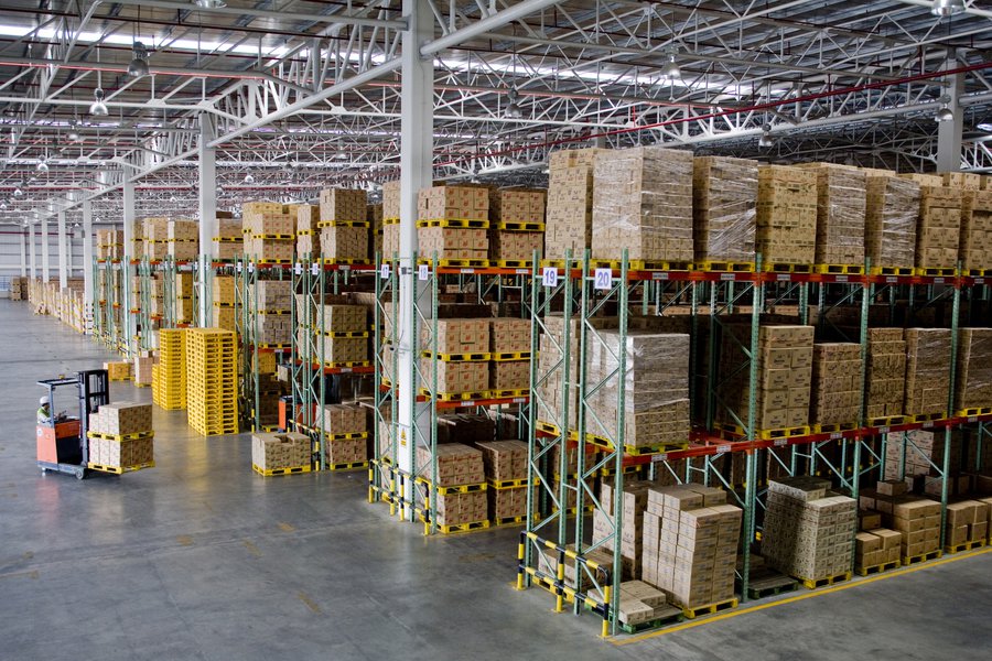 El almacén | Spanish to English Translation - SpanishDictionary.com