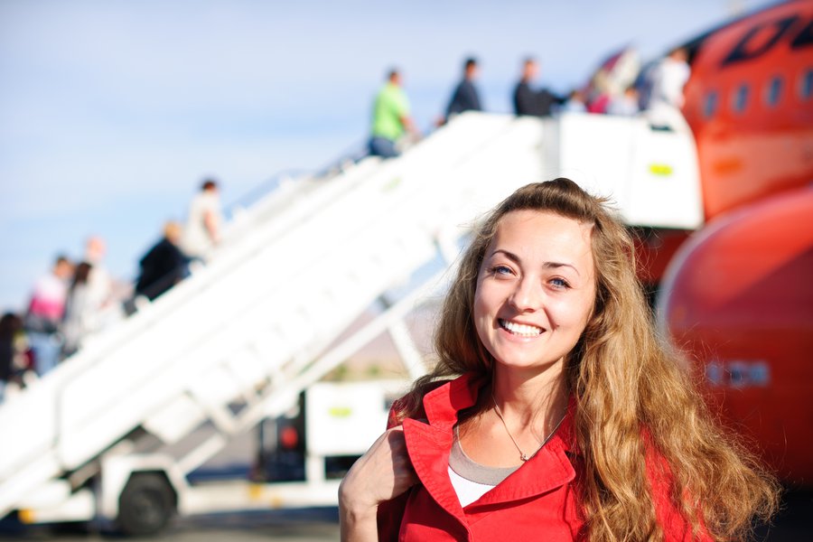 Embarcar | Spanish to English Translation - SpanishDictionary.com