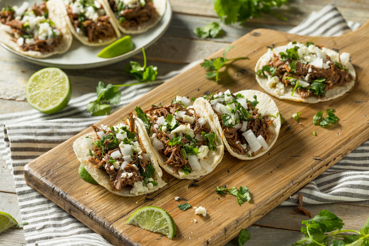 How to Make Mexican Tacos | SpanishDictionary.com